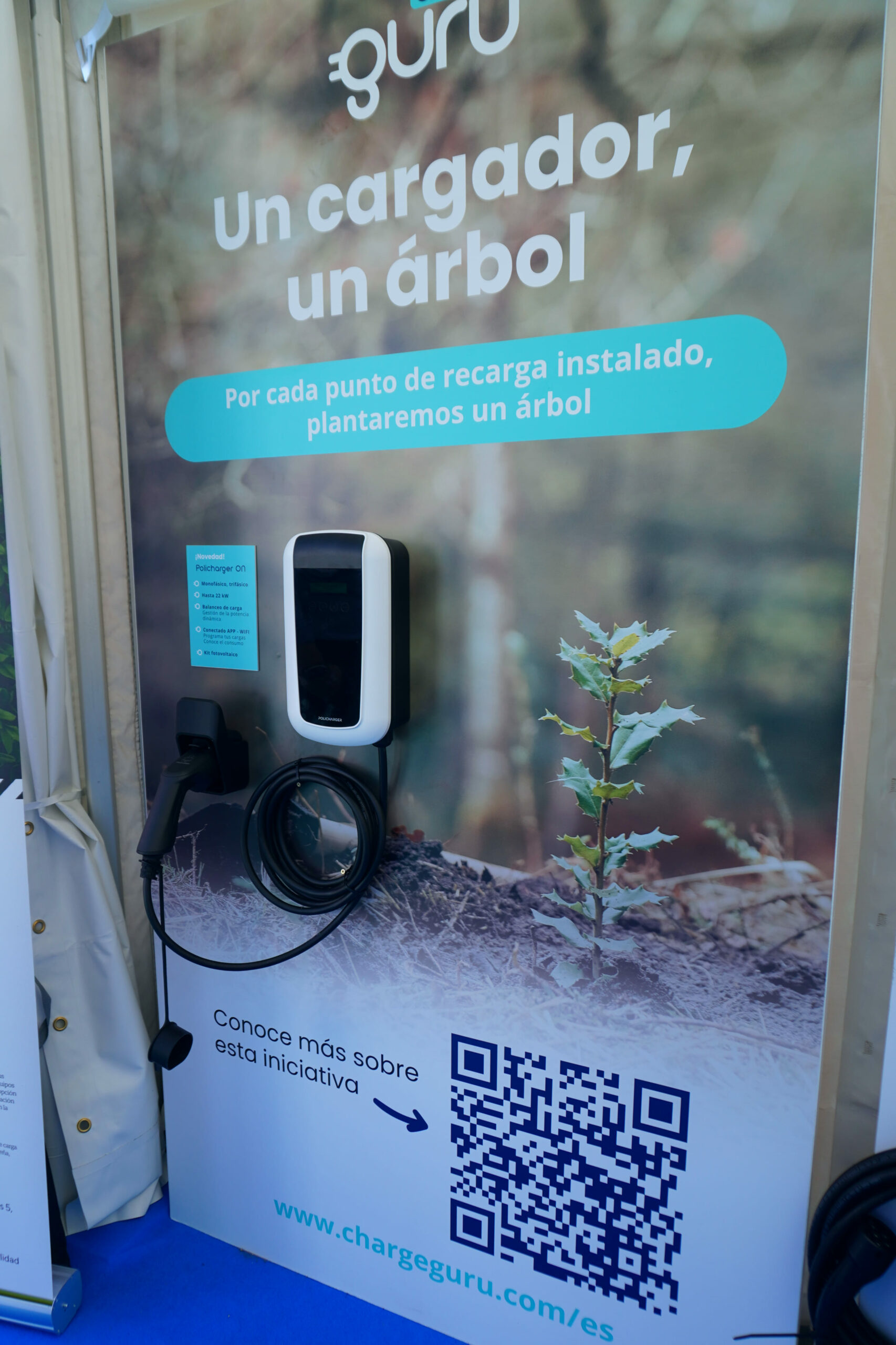 ChargeGuru presenta el nuevo cargador Policharger ÖN en el VEM 2023