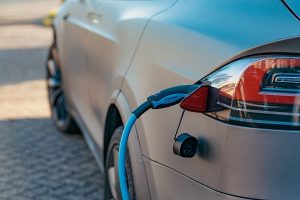 Prise T2 pour voiture électrique : norme et avantages